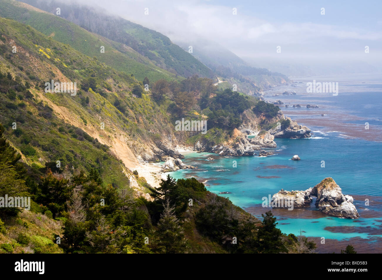 Looking south down the famous Big Sur coastline in California from ...