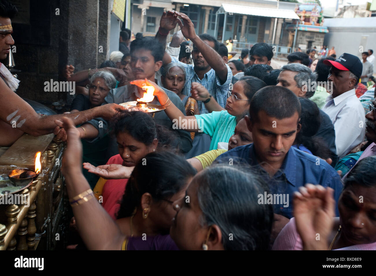Hindu temple in india hi-res stock photography and images - Alamy
