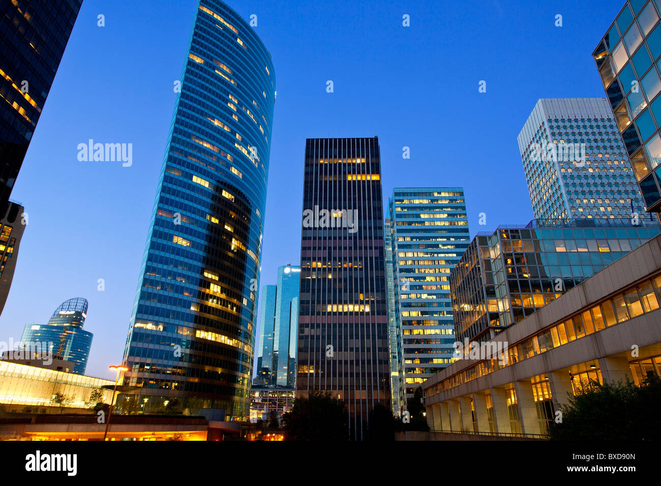 Finance district paris hi-res stock photography and images - Alamy