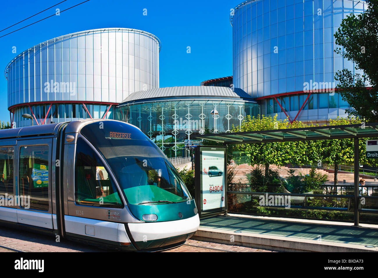 Constructions de tramway hi-res stock photography and images - Alamy