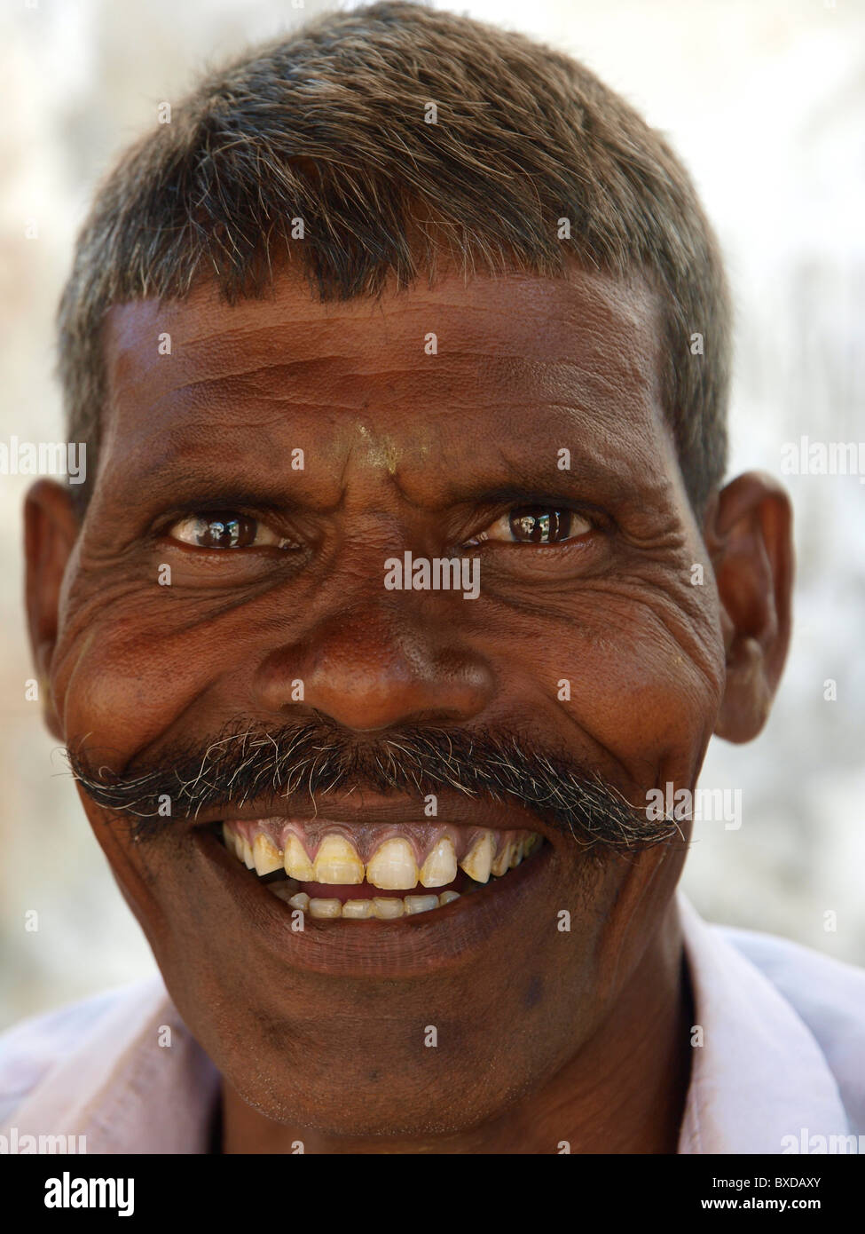 Unknown indian man hi-res stock photography and images - Alamy