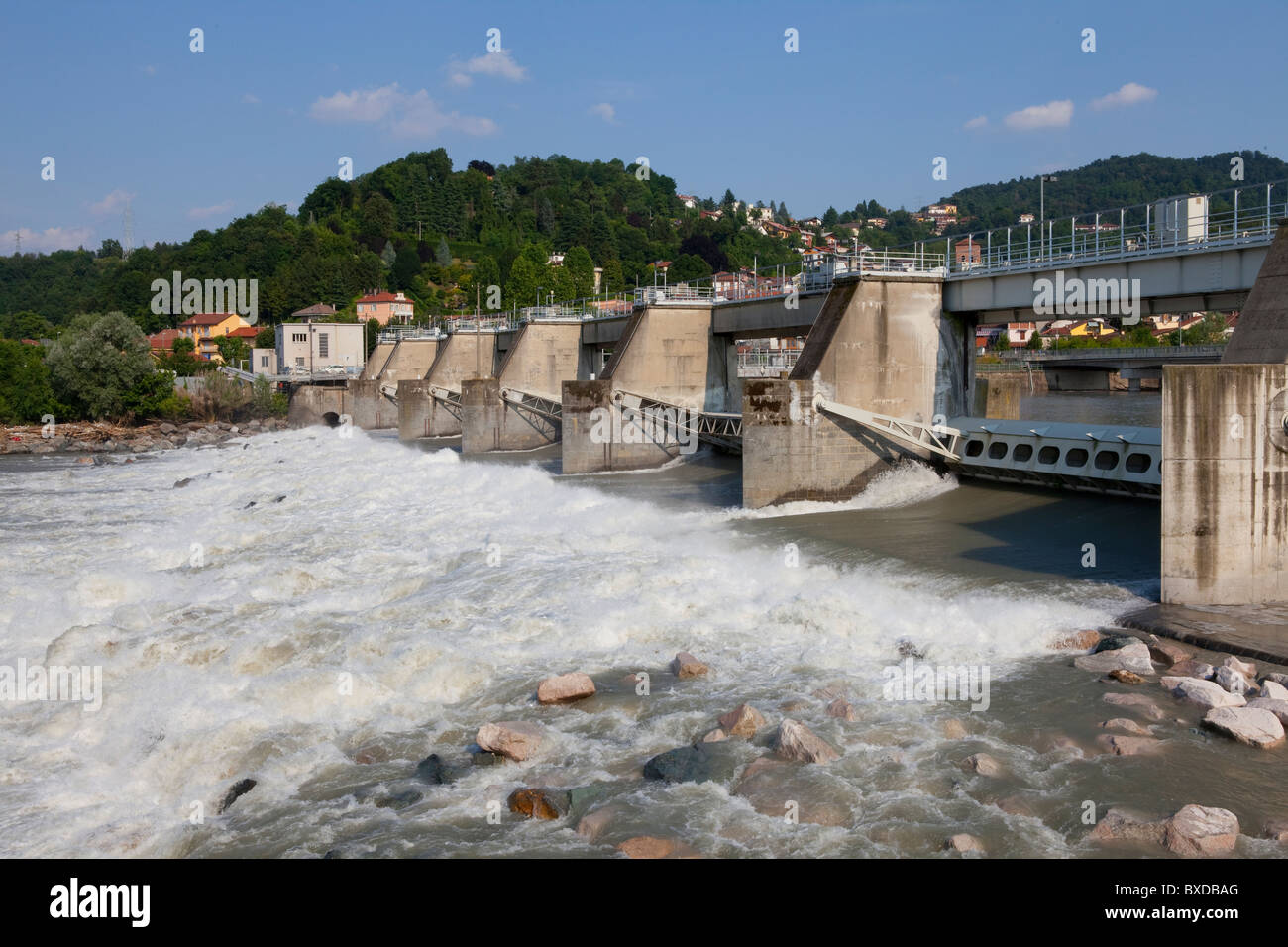 Dam water flow hi-res stock photography and images - Alamy