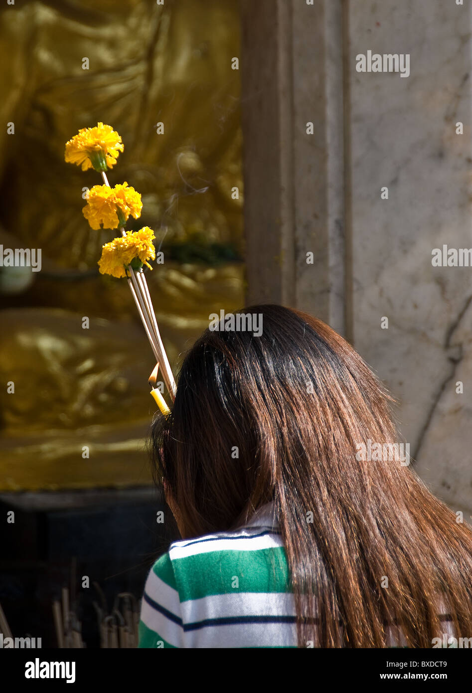 Worshipper thailand hi-res stock photography and images - Alamy