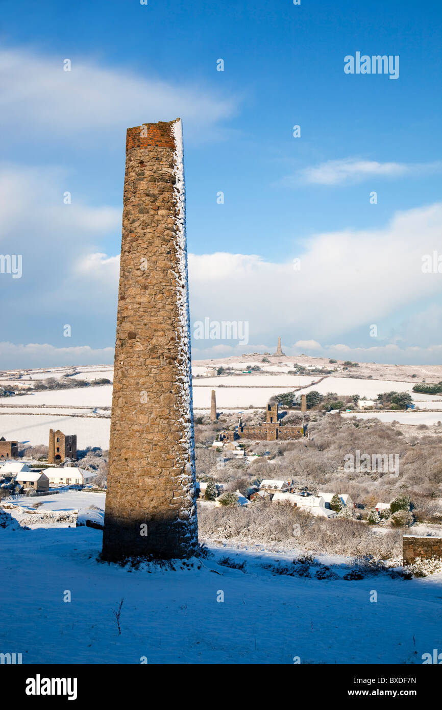 Carn brea snow hi-res stock photography and images - Alamy