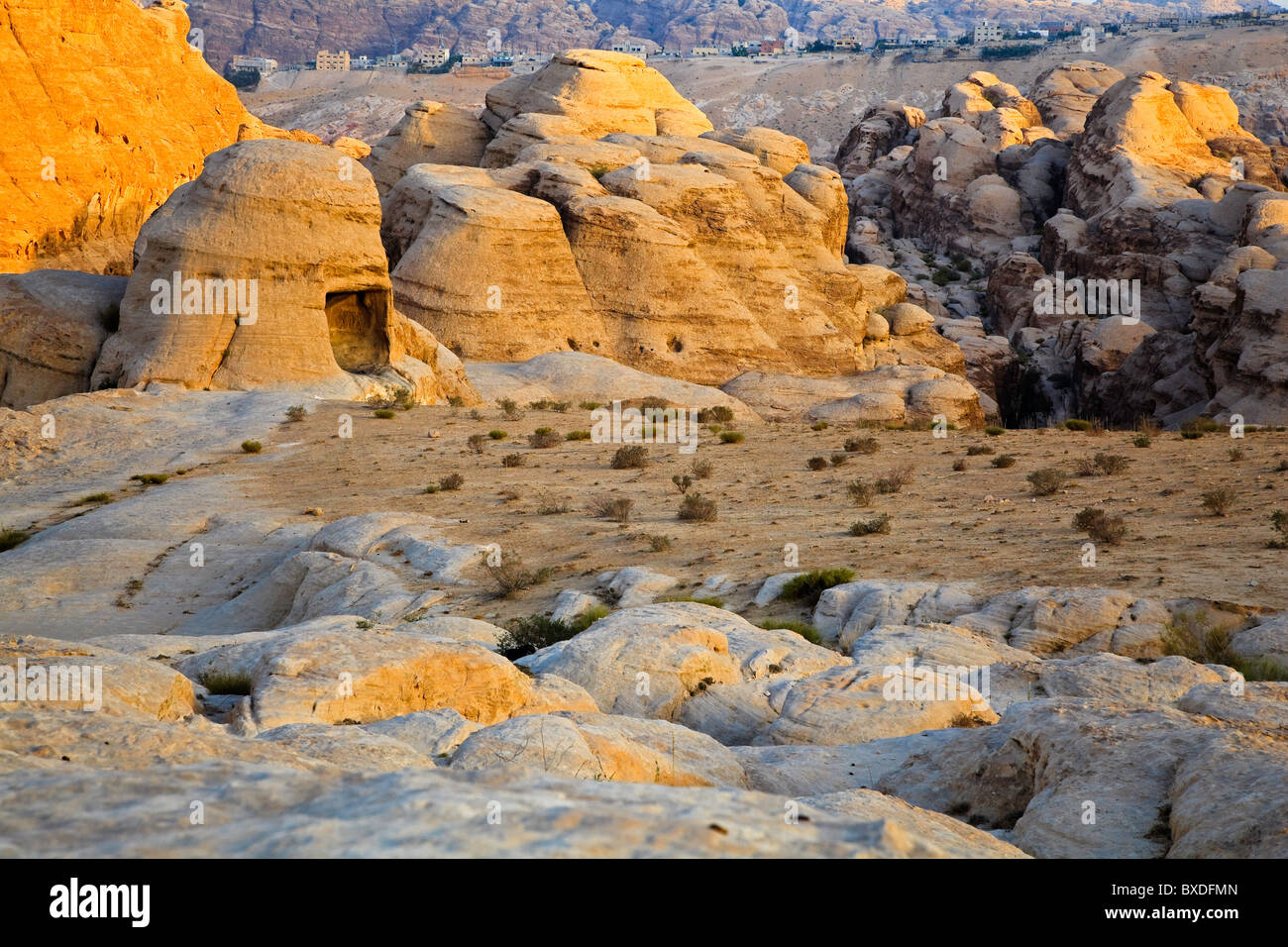 Rock formation in Petra, Jordan Stock Photo - Alamy