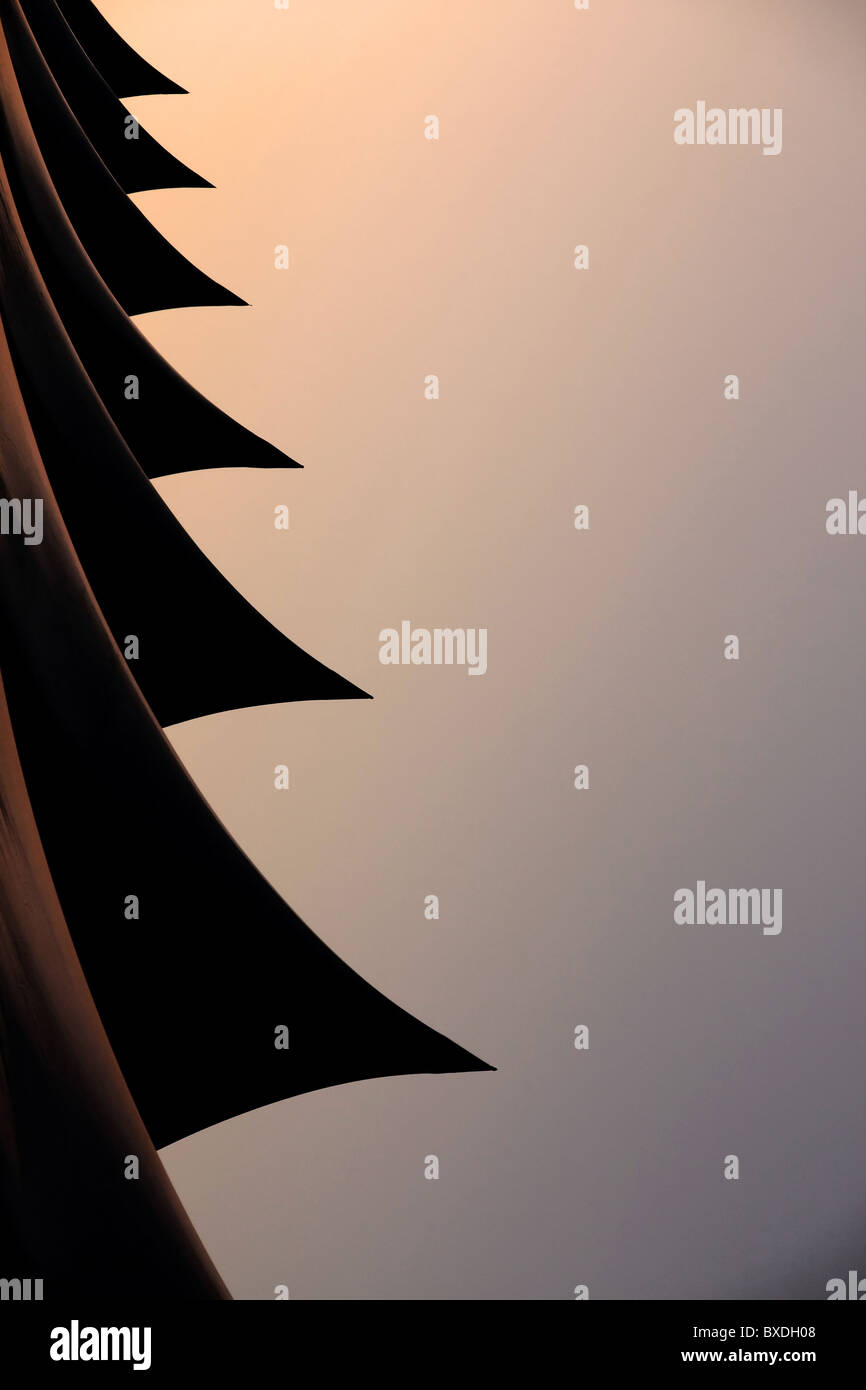 Spike roof structure hi-res stock photography and images - Alamy