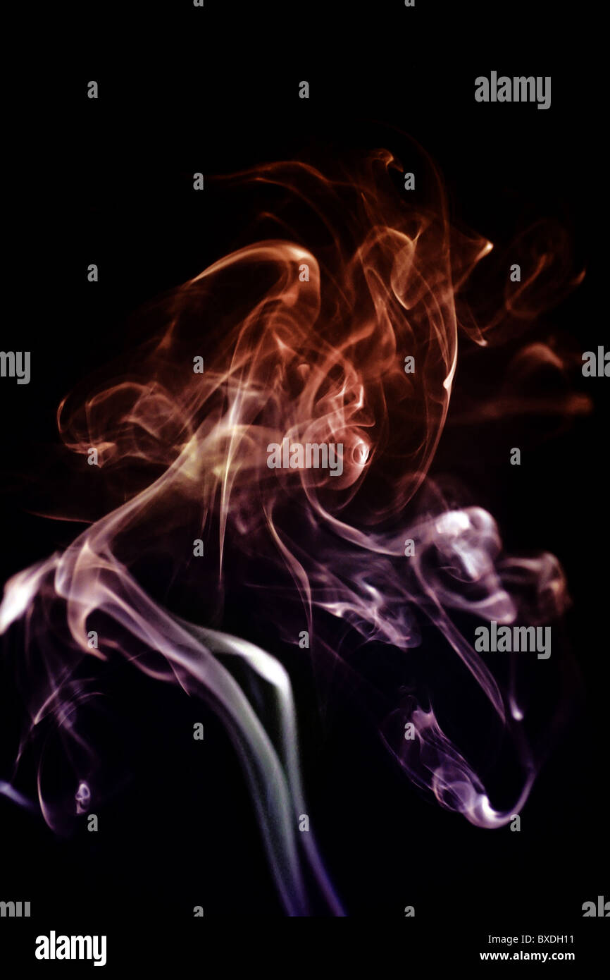 Color smoke art hi-res stock photography and images - Alamy