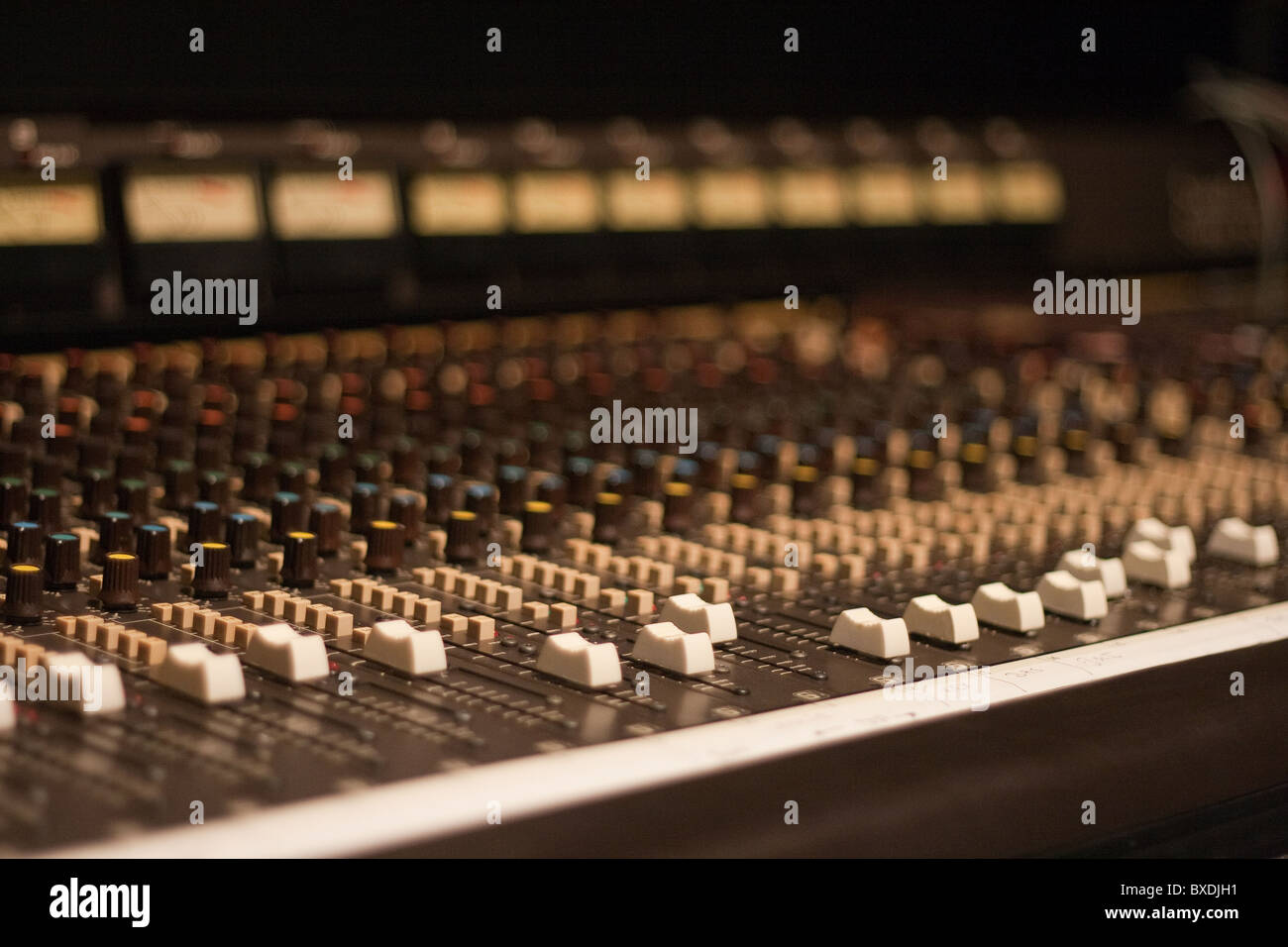 24 channel mixer hi-res stock photography and images - Alamy