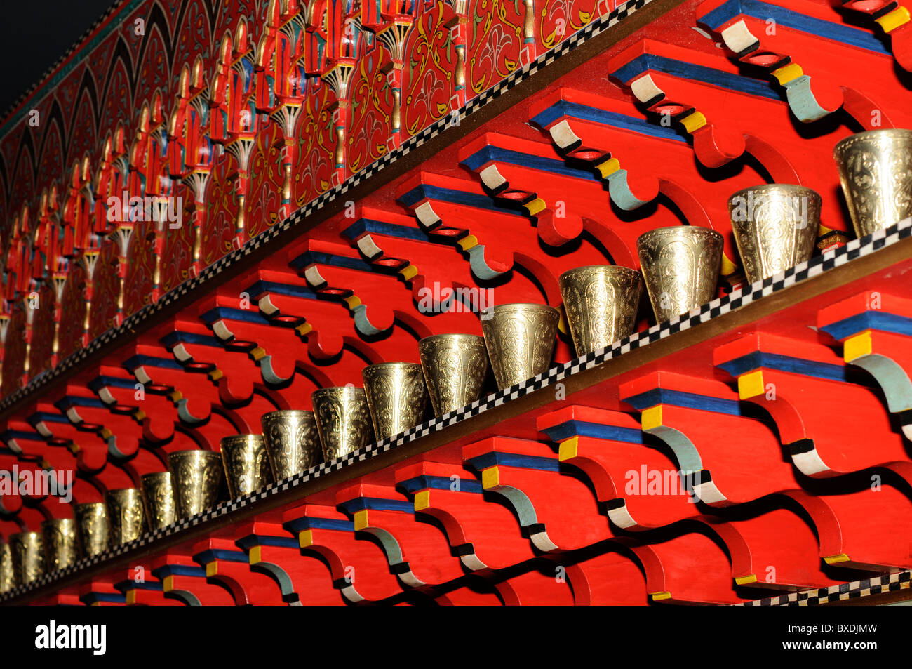 Water clock hi-res stock photography and images - Alamy
