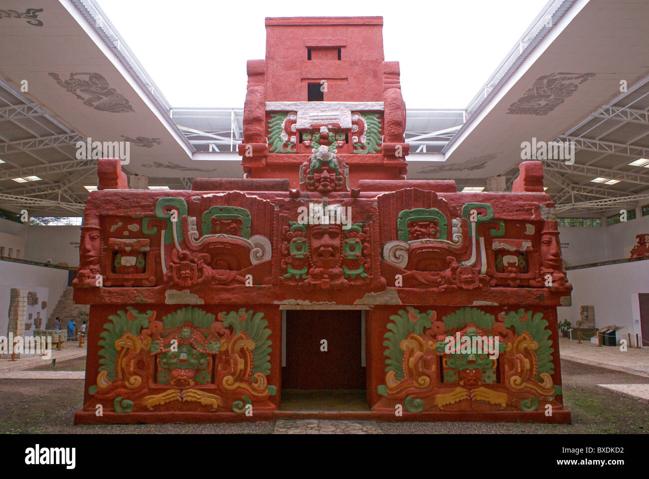 Central america honduras copan temple hi-res stock photography and ...