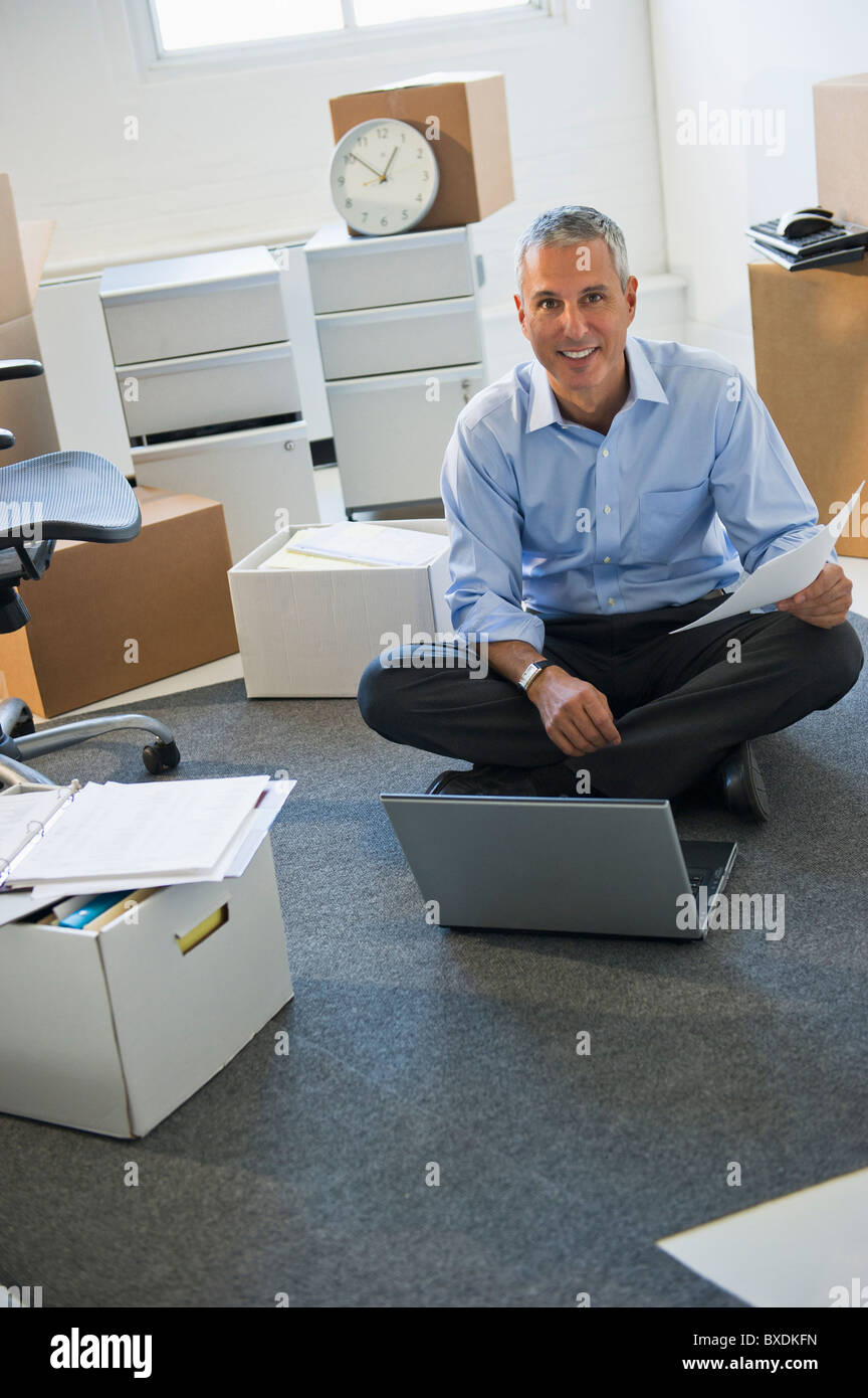 Business entrepreneur working in startup office Stock Photo - Alamy