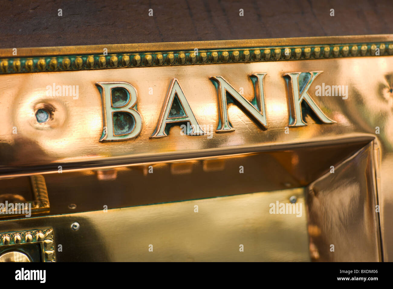 Passageway sign hi-res stock photography and images - Alamy