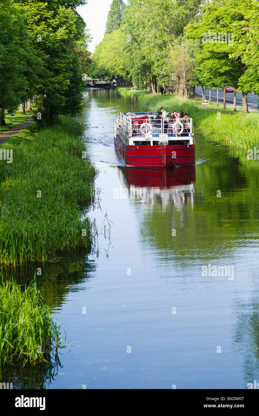 Big canal boat hi-res stock photography and images - Alamy