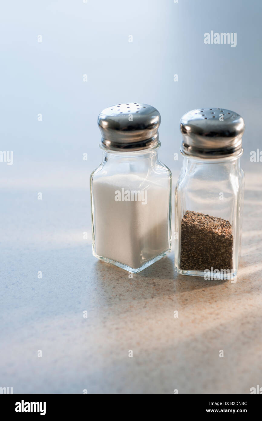 Salt and pepper shakers Stock Photo - Alamy