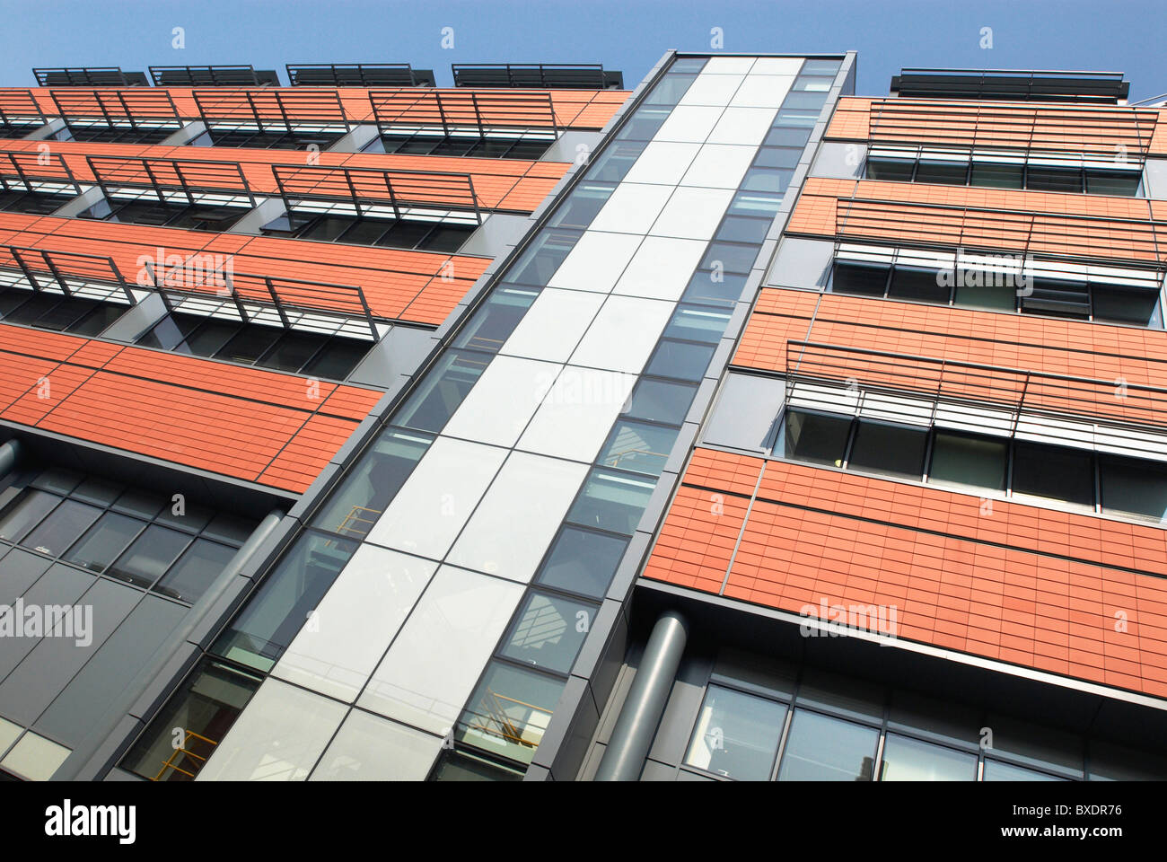 Pathology building hi-res stock photography and images - Alamy