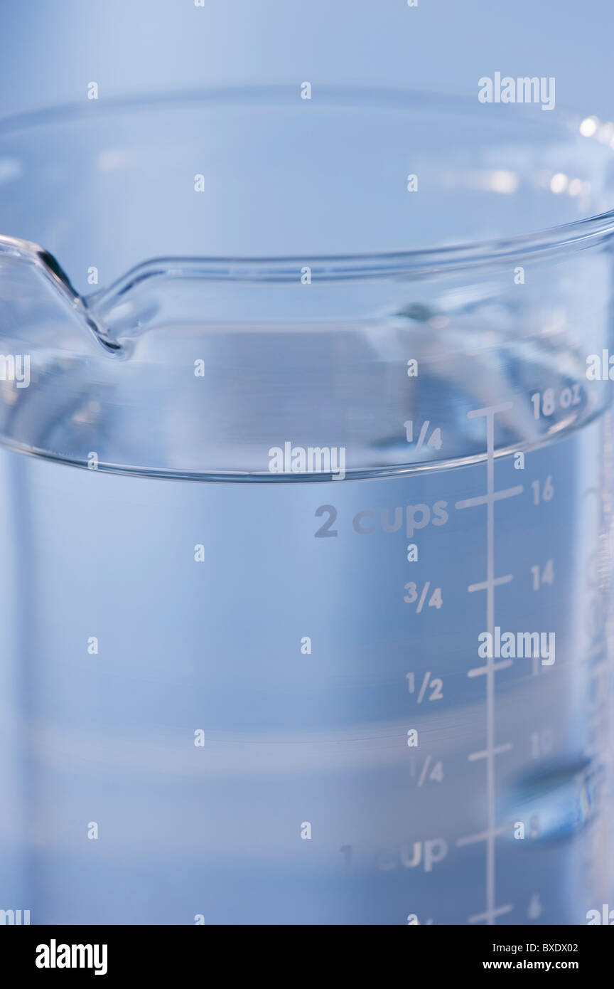 Measuring cup and water hi-res stock photography and images - Alamy