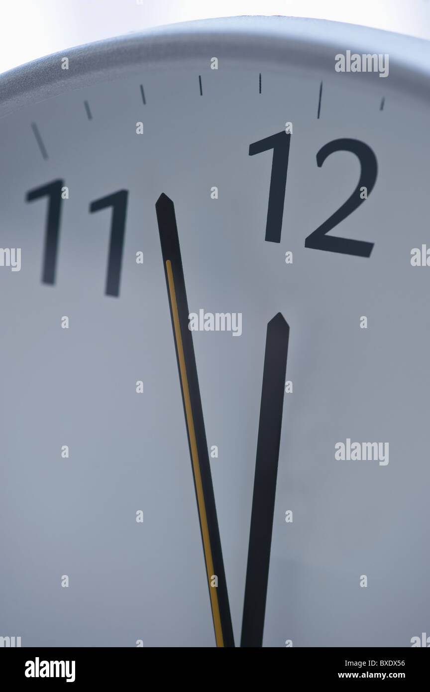 Eleven shots hi-res stock photography and images - Alamy