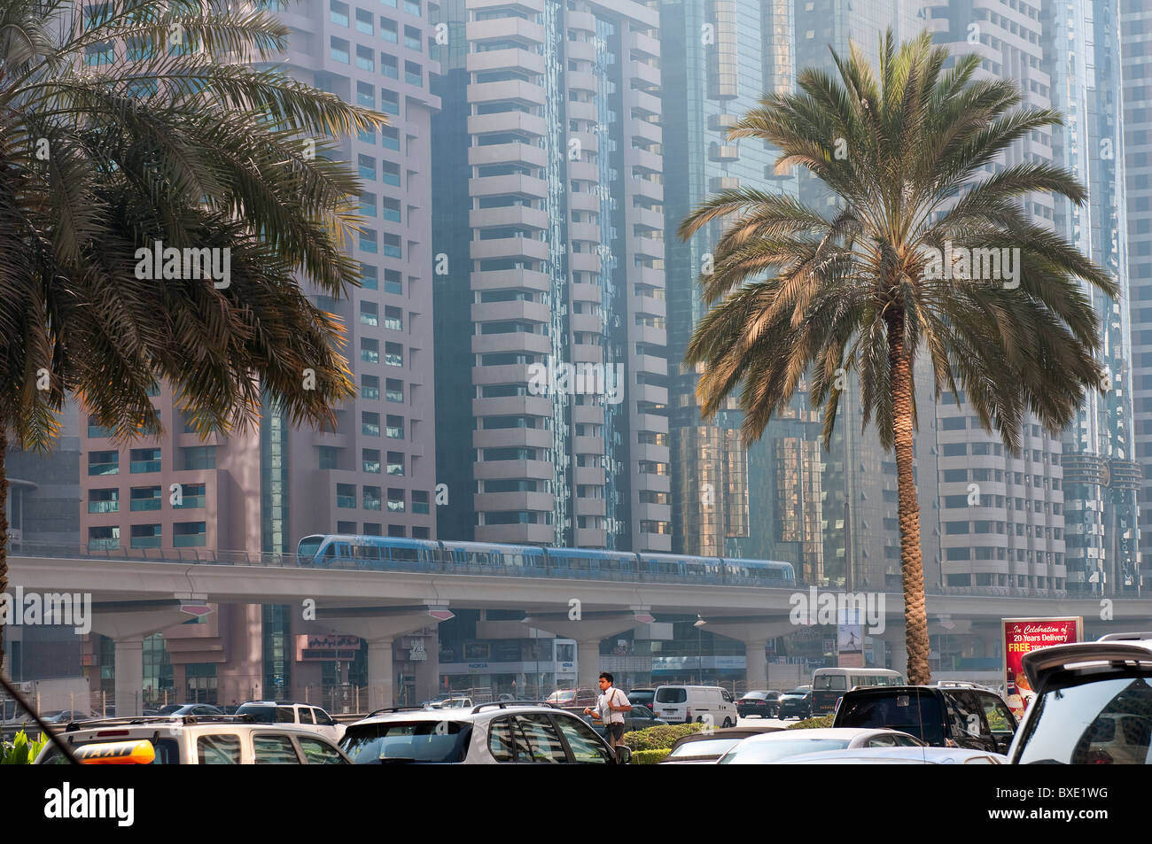 elevated Metro line in Dubai Stock Photo - Alamy