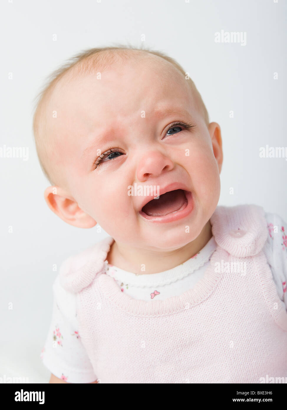 Child portraits crying hi-res stock photography and images - Alamy