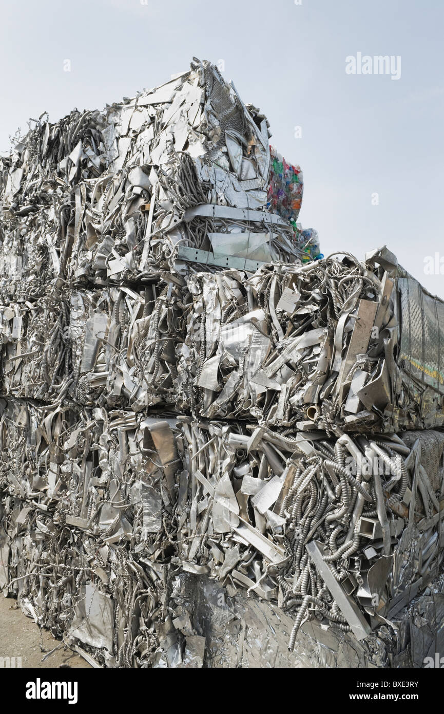 Metal recycle hi-res stock photography and images - Alamy