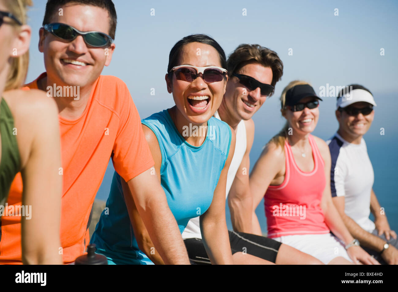 Female runners resting hi-res stock photography and images - Alamy
