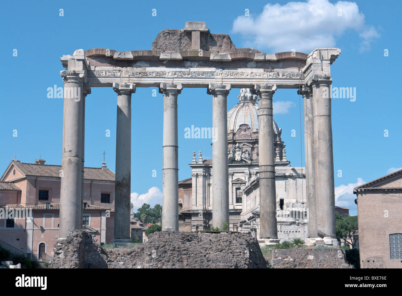 The Temple of Saturn in the Roman Forum Stock Photo - Alamy