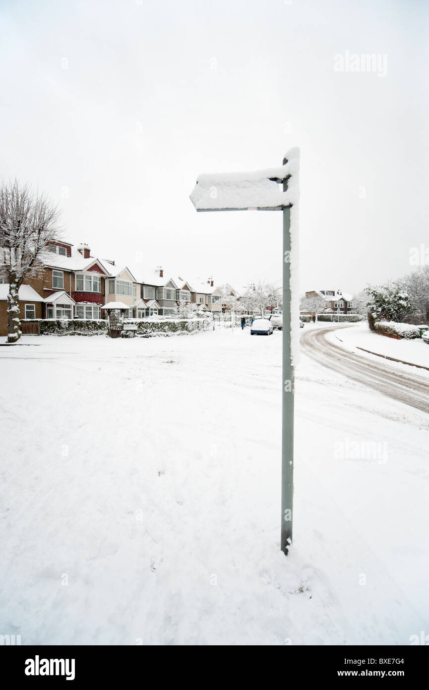 Snow Plastered Signpost in suburban London Stock Photo - Alamy