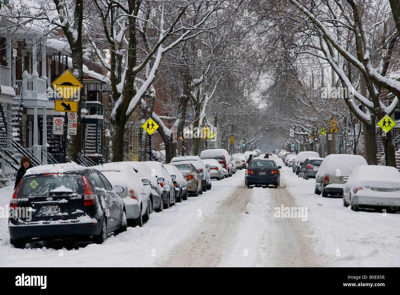 Snowy street in Montreal Canada Stock Photo - Alamy
