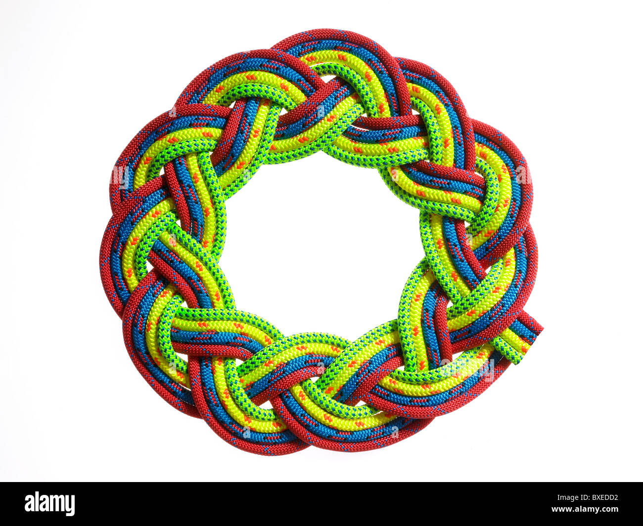 Celtic knot circle hi-res stock photography and images - Alamy