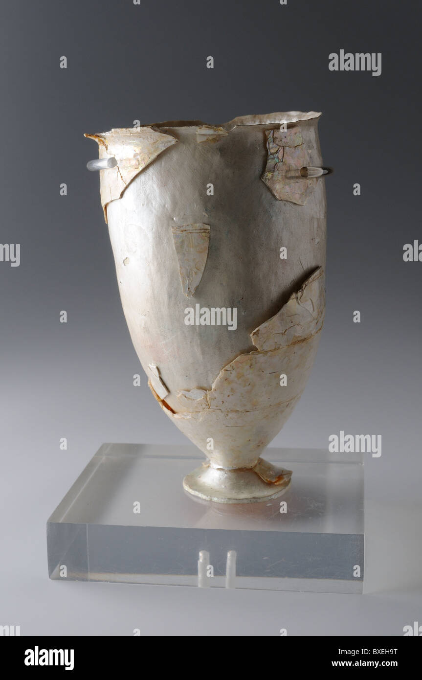 Cup "Carchesium" glass use for wine. ( 3rd CE ) Roman era from ...