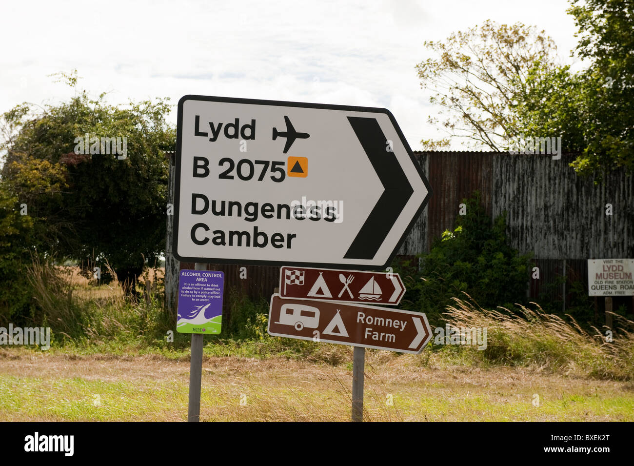 Sign To Lydd High Resolution Stock Photography and Images - Alamy