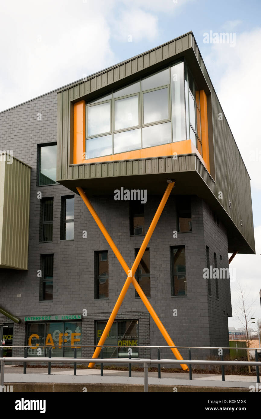 Modern cross hi-res stock photography and images - Alamy