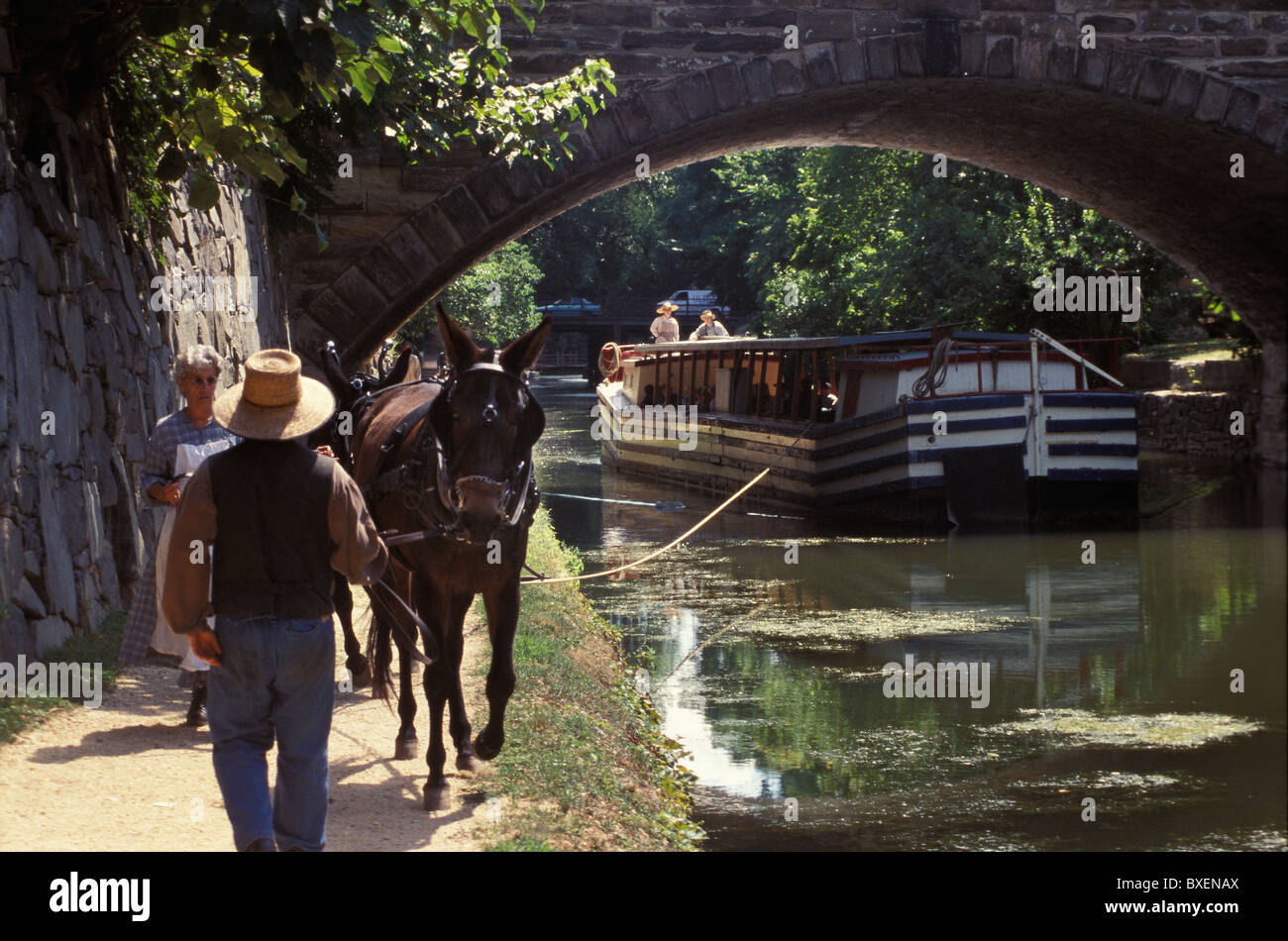 Boat canal dc hi-res stock photography and images - Alamy