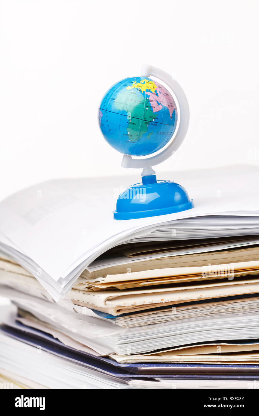 Documents and globe hi-res stock photography and images - Alamy