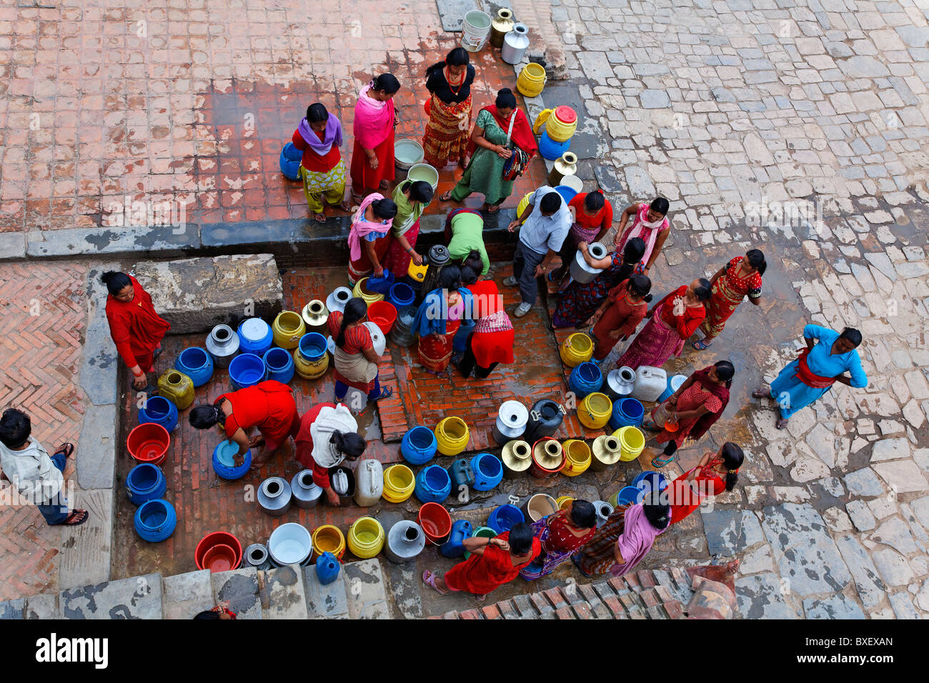 Nepal water supply hi-res stock photography and images - Alamy