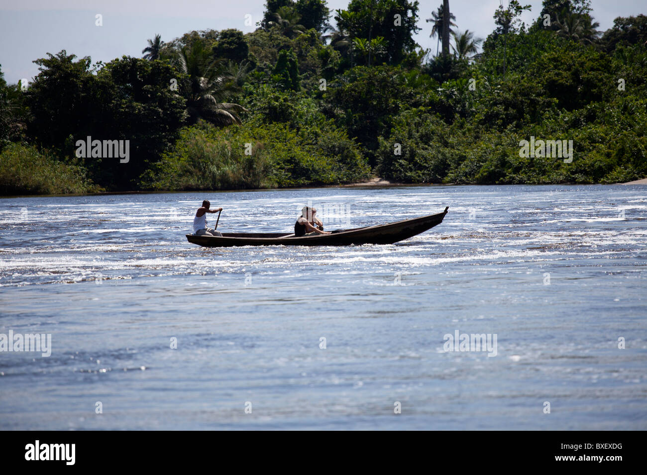 boat river rapids Cameroon Kribi rain forest row Stock Photo - Alamy
