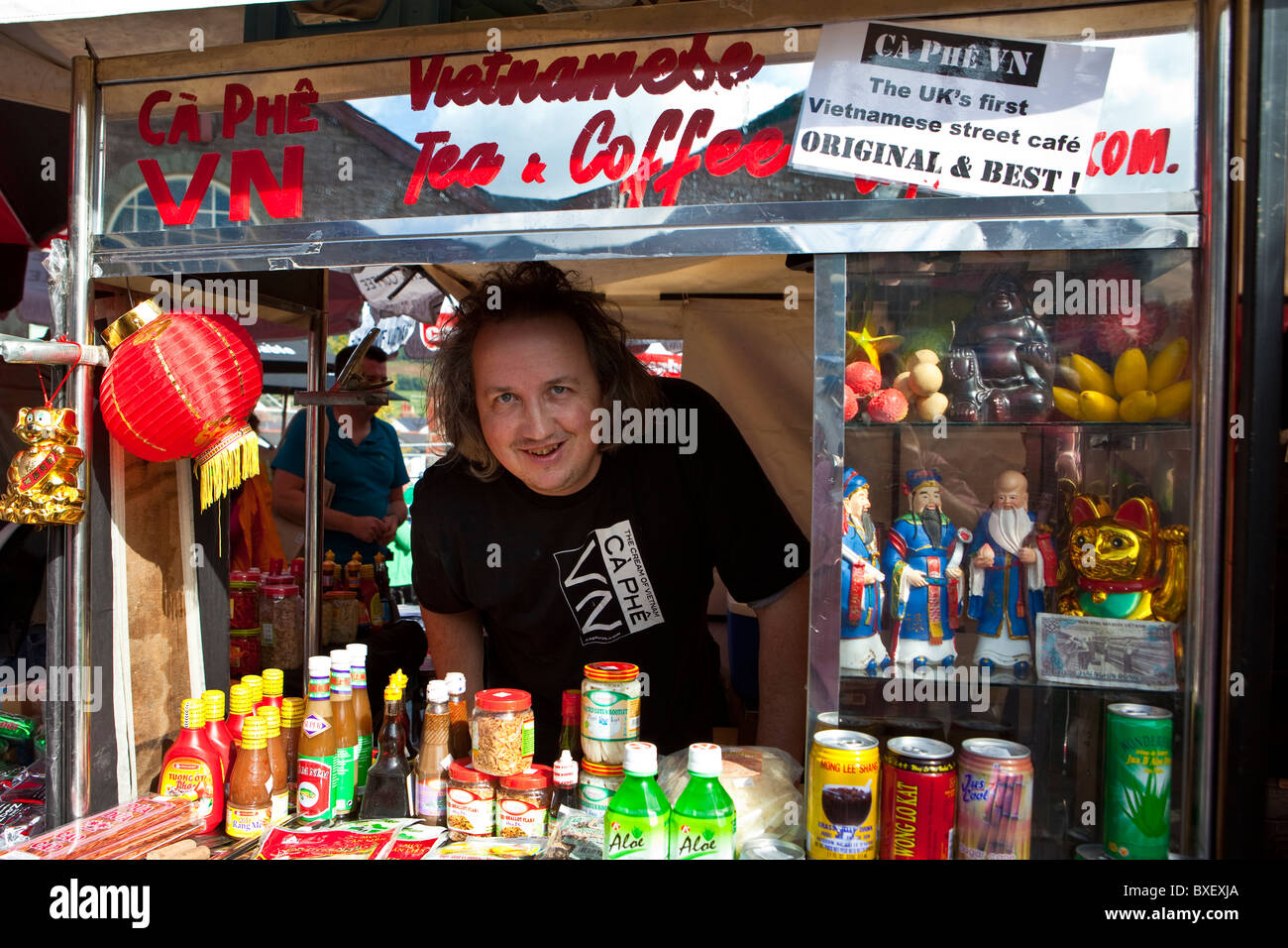 Market stall trader hi-res stock photography and images - Alamy