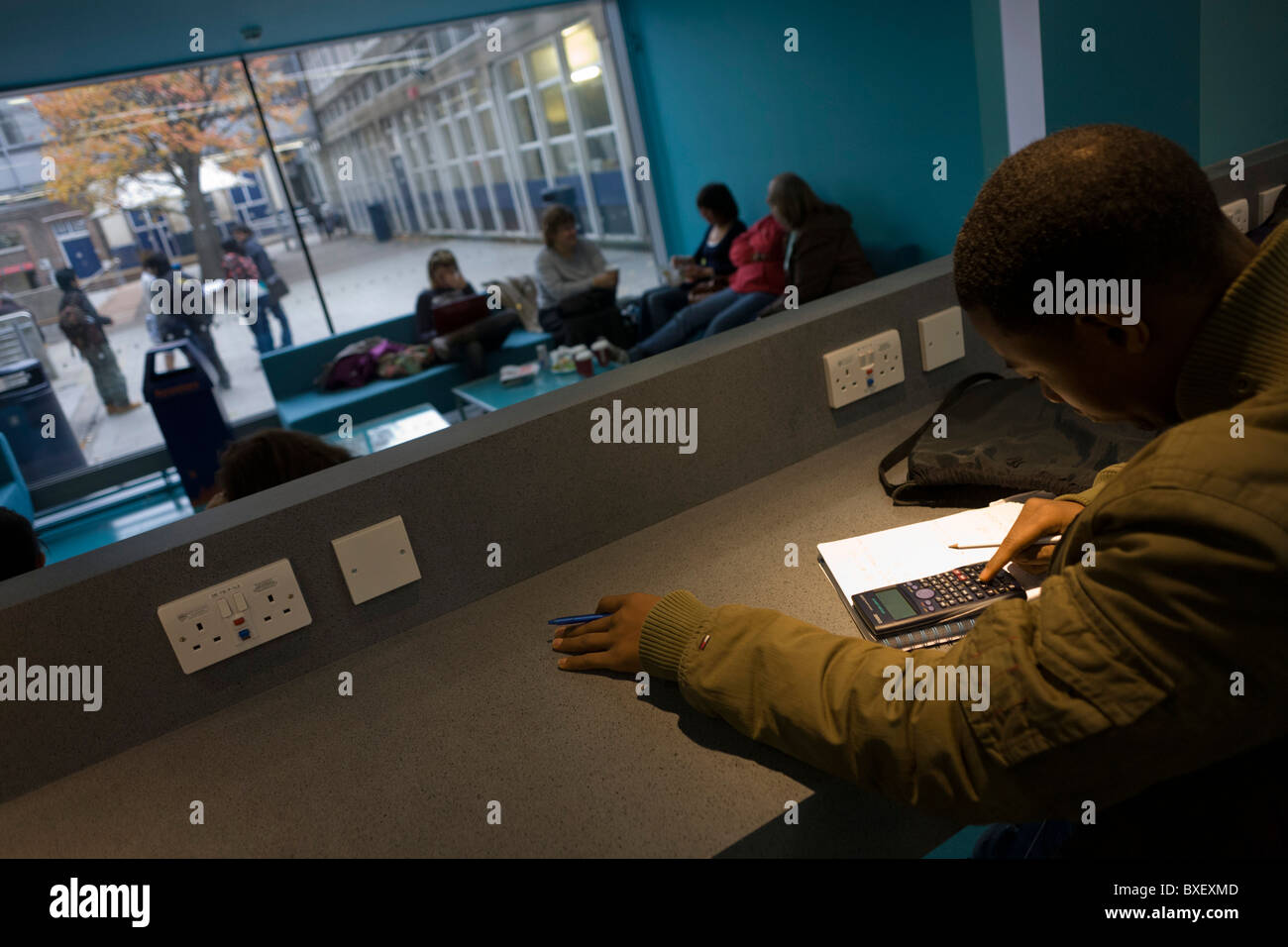 Communal workstation hi-res stock photography and images - Alamy