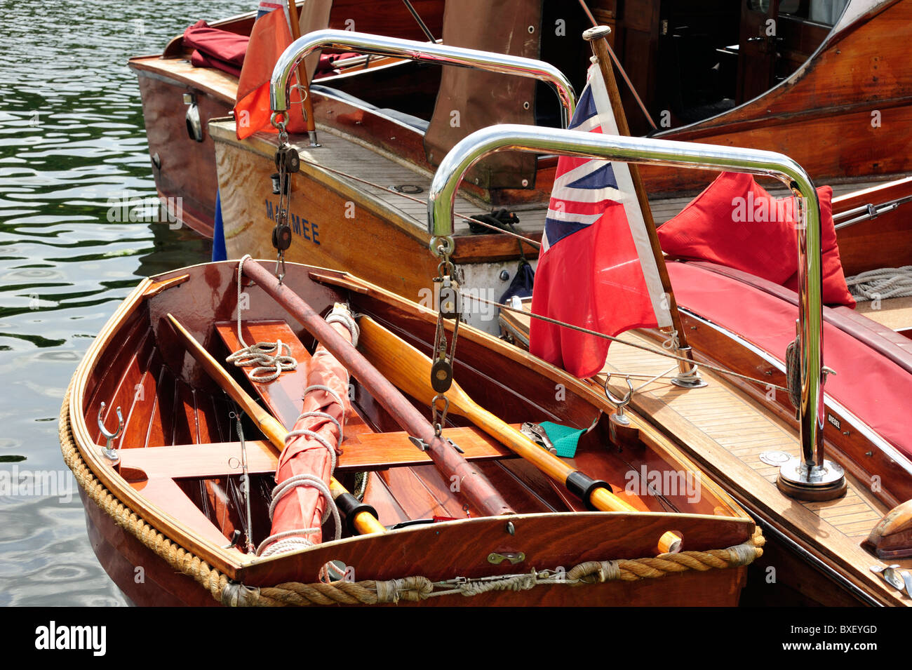 Launch river thames hi-res stock photography and images - Alamy