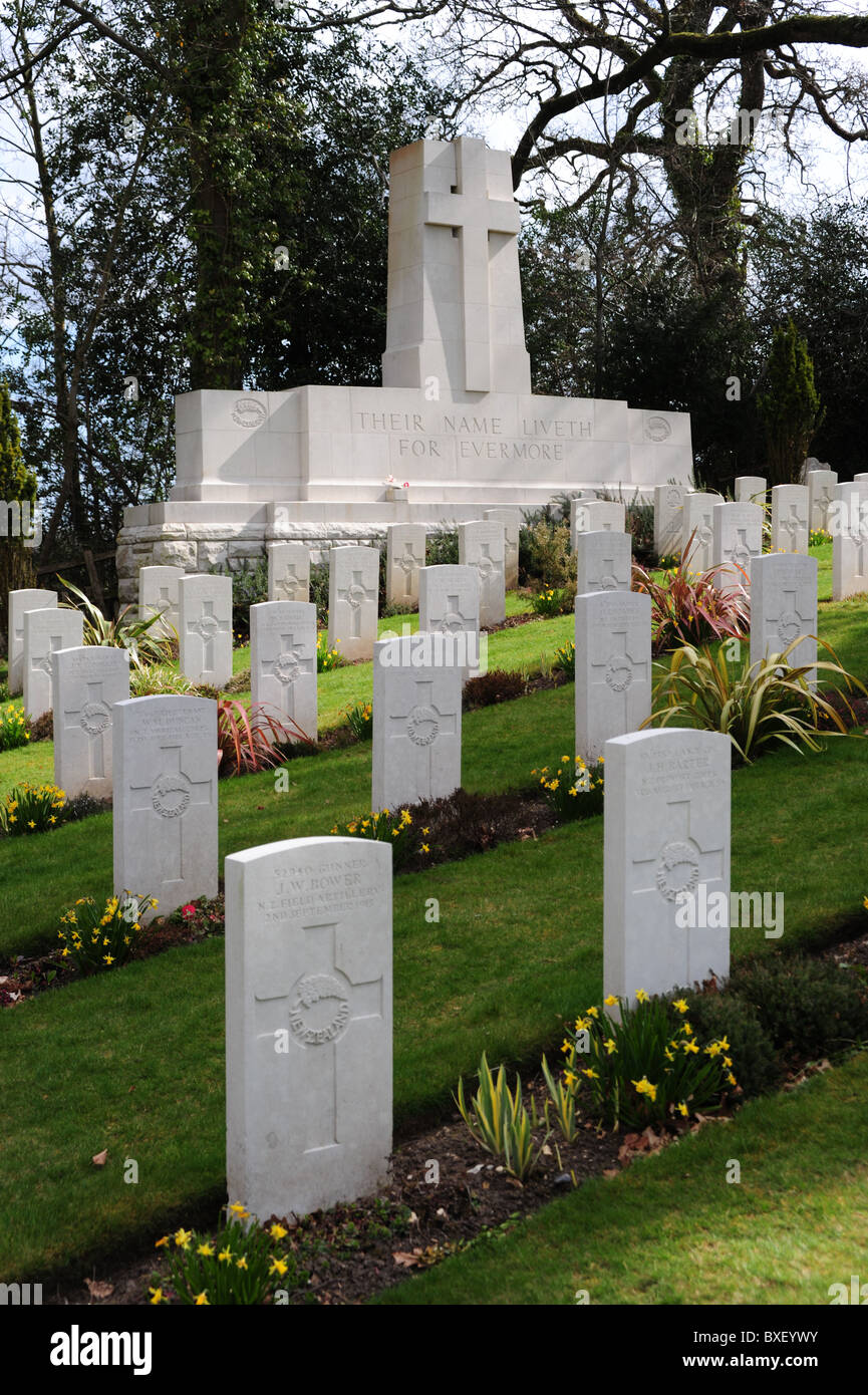 The Commonwealth War Graves Commission Cemetery at St. Nicholas' Church ...