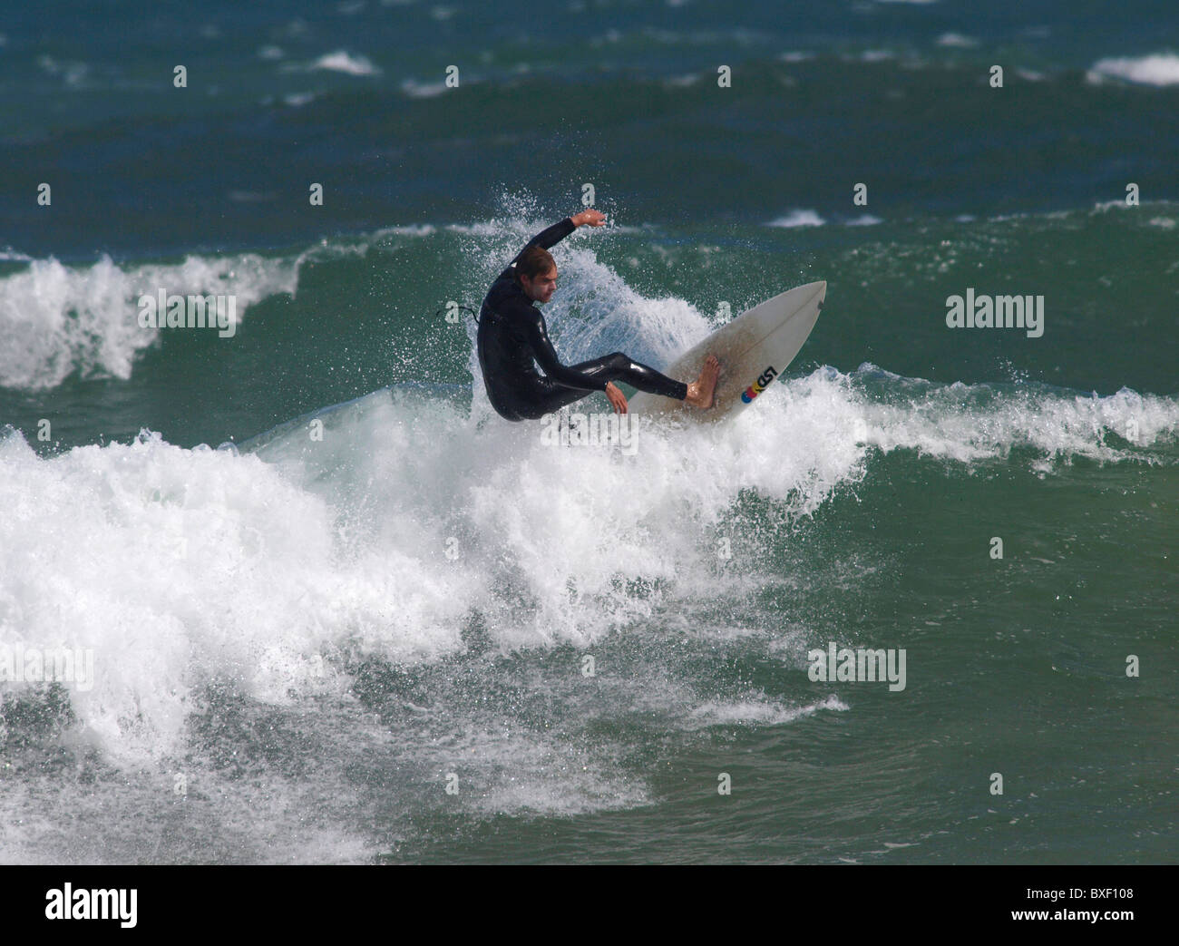 Australian male surfer hi-res stock photography and images - Alamy