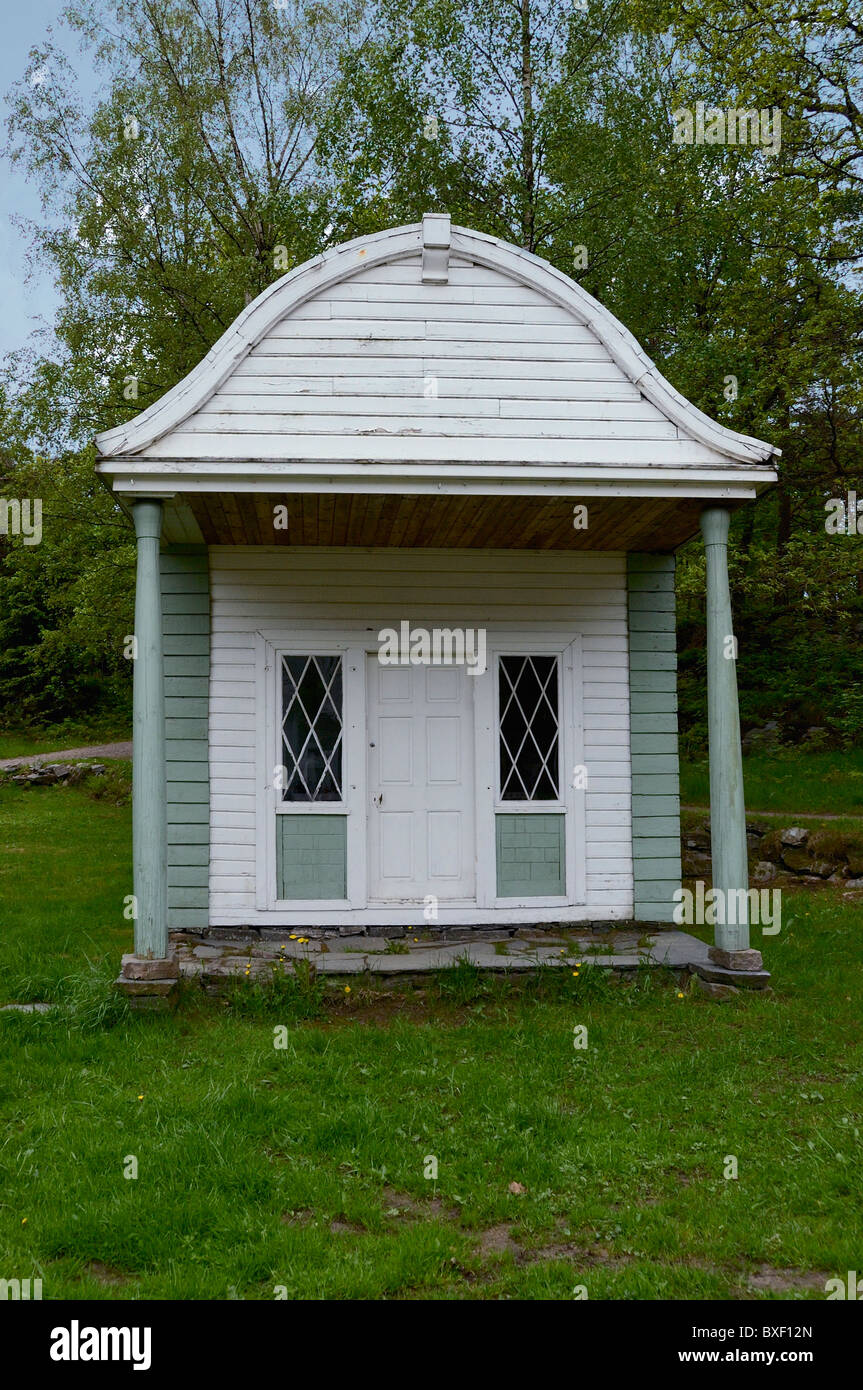 Foundation pavilion hi-res stock photography and images - Alamy