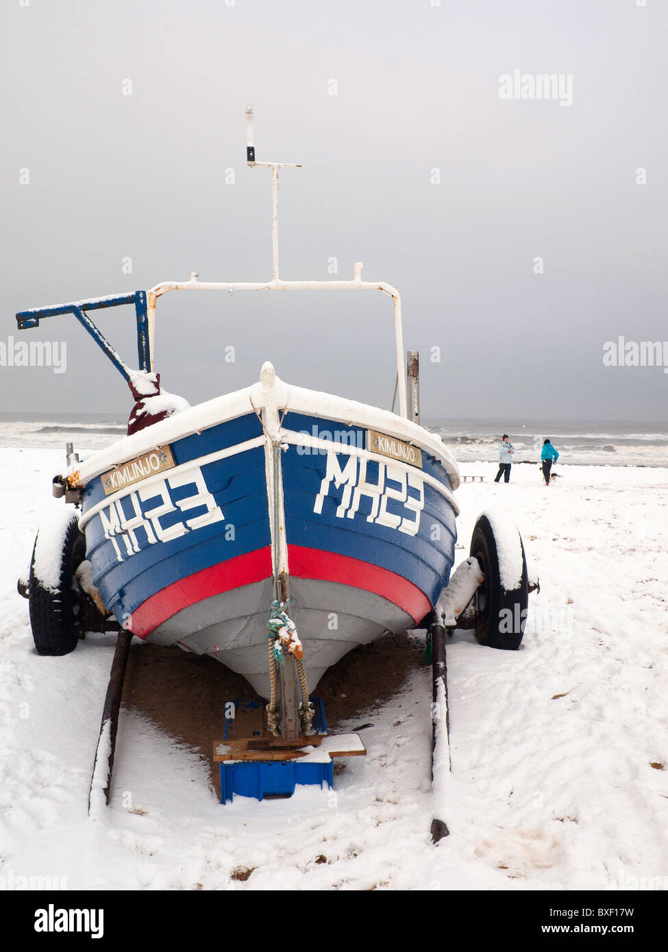 Professional boat hi-res stock photography and images - Alamy