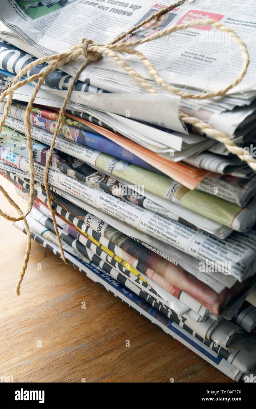 Newspapers ready for recycling Stock Photo - Alamy