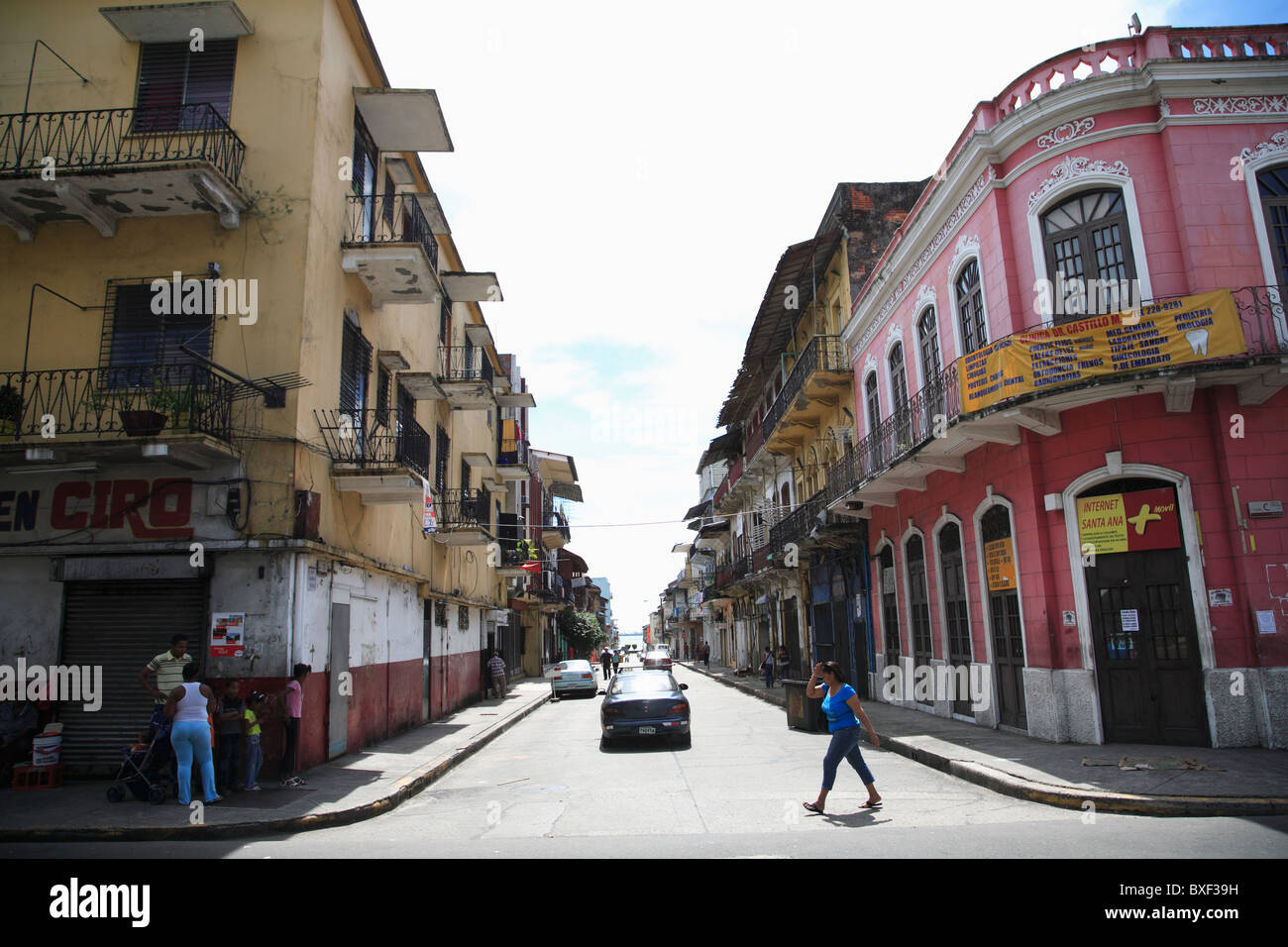 Panama street scene hi-res stock photography and images - Alamy