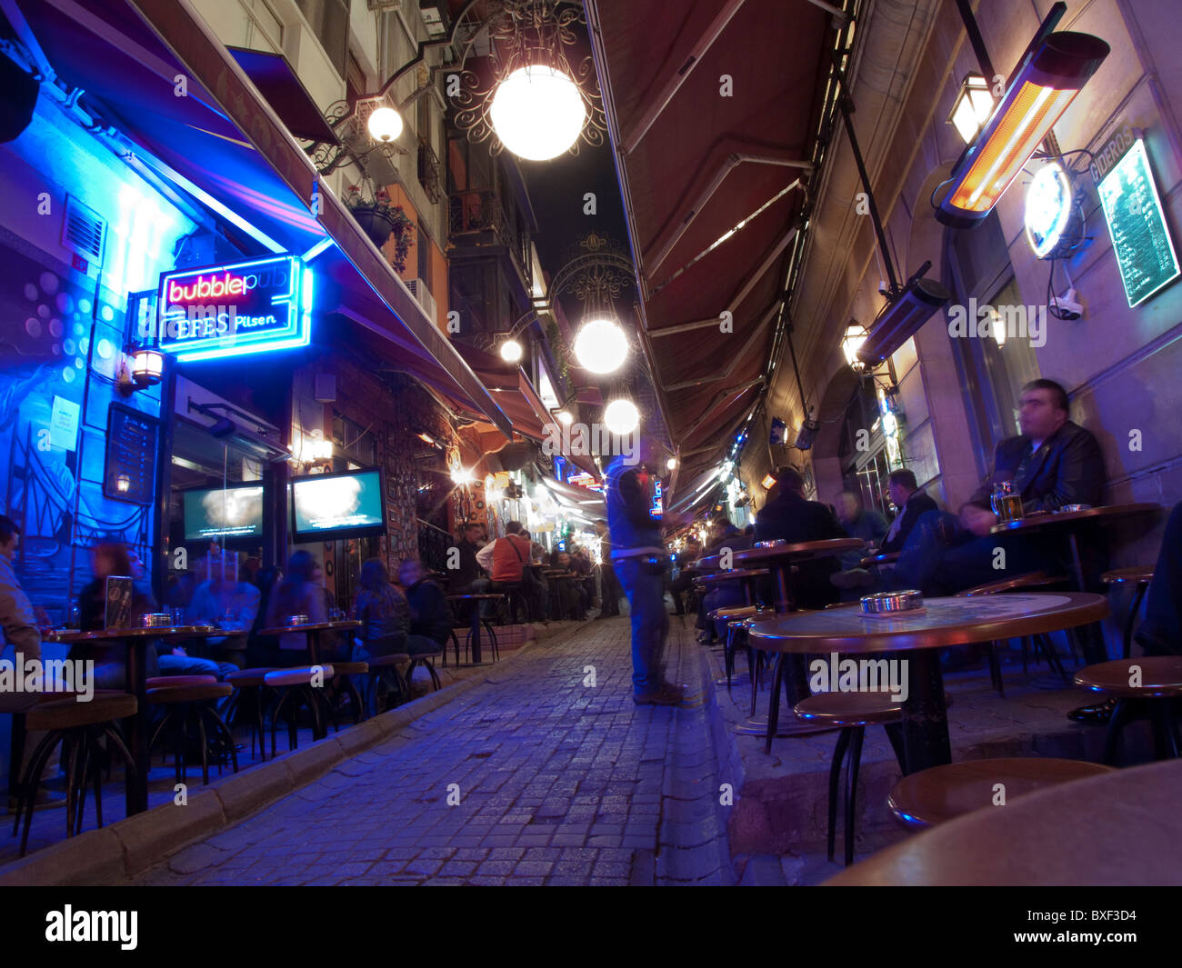 Istanbul istiklal caddesi beyoglu bar hi-res stock photography and ...