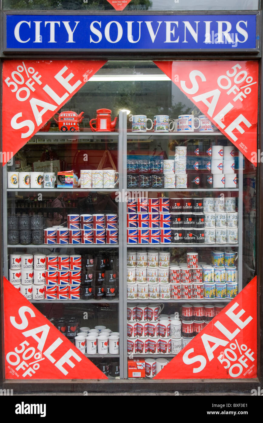 Union jack teapot hi-res stock photography and images - Alamy