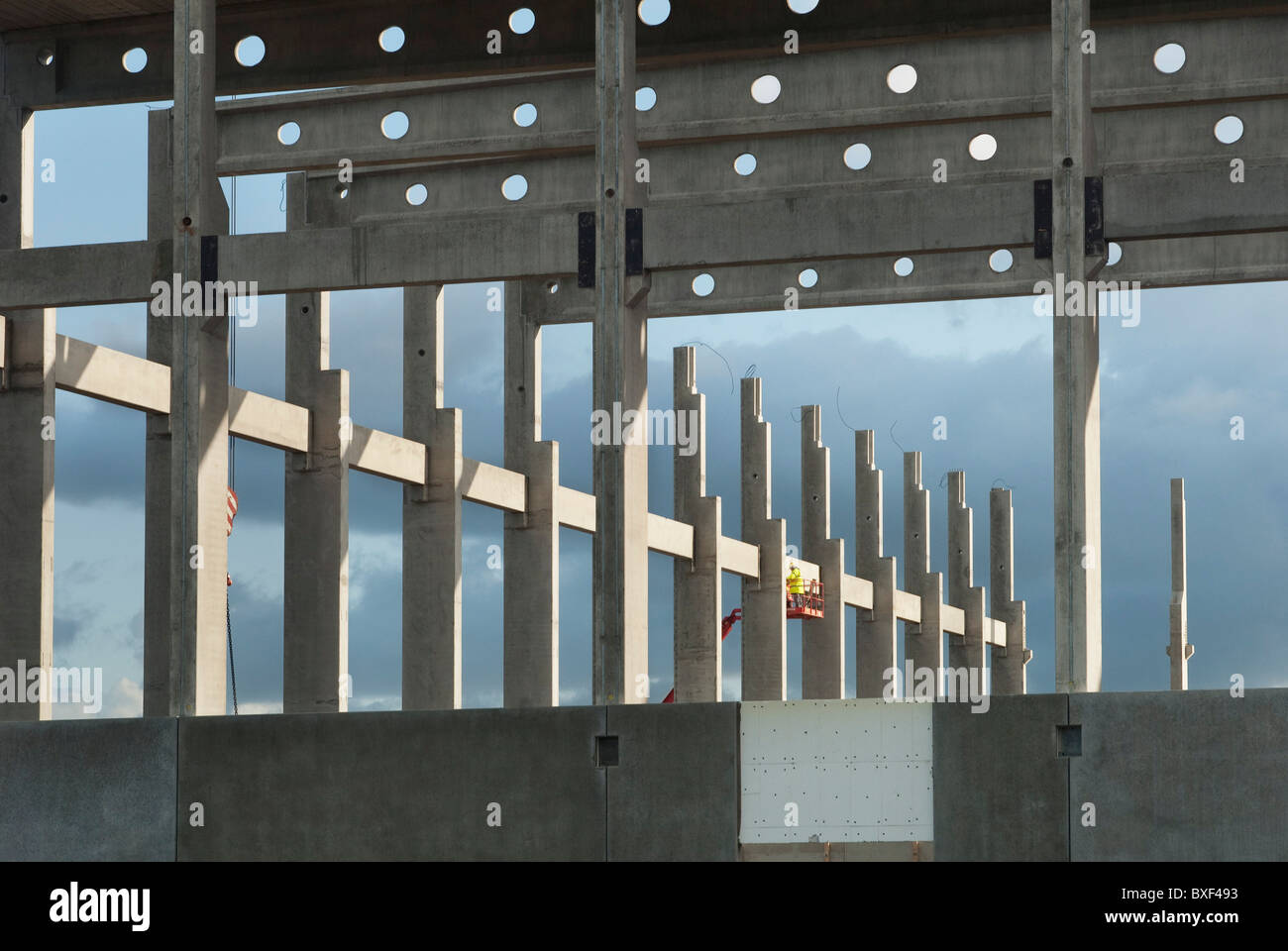 Construction of the concrete framework on a paper recycling plant Kings ...