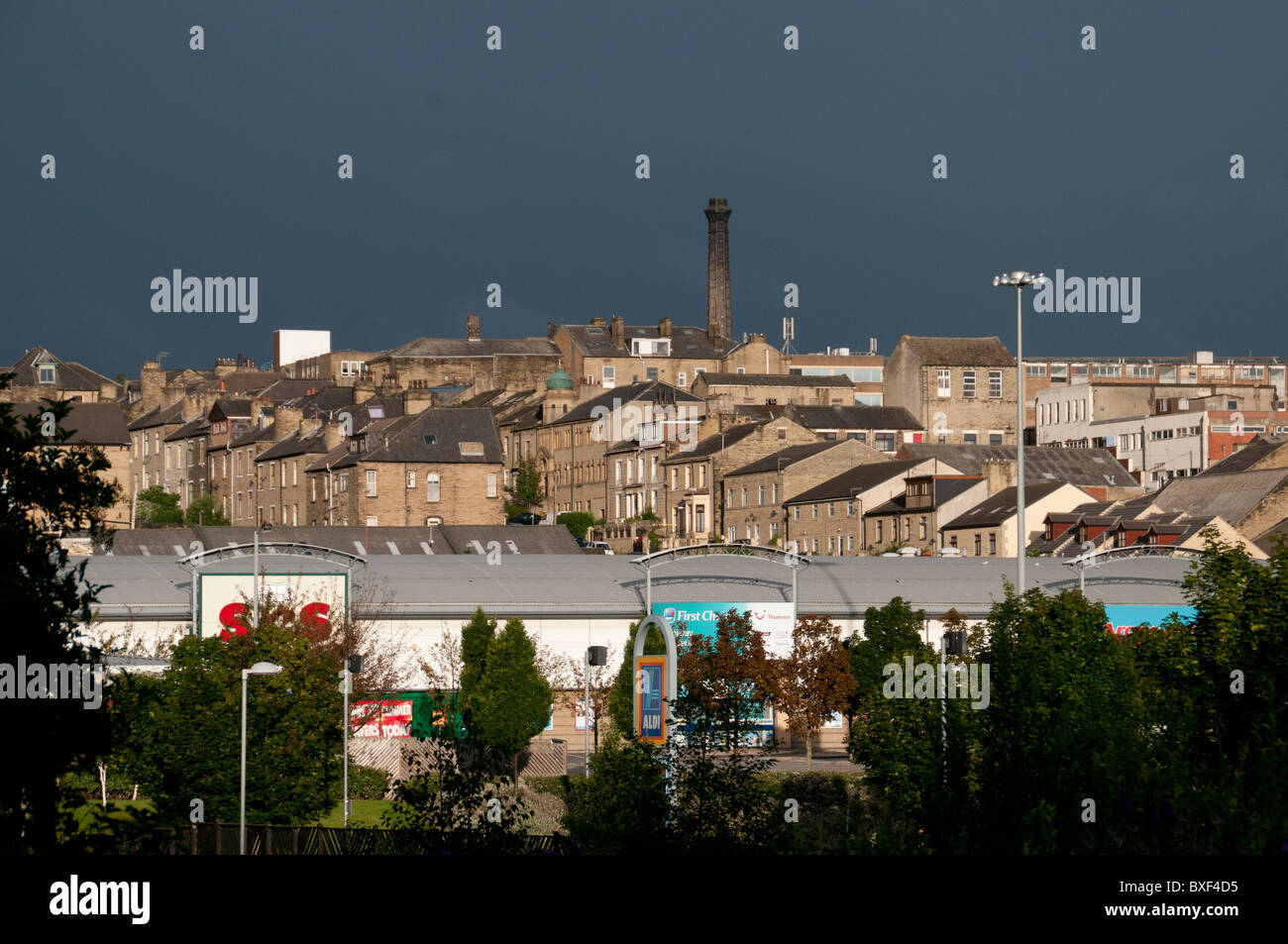Foster Square retail park Bradford with threatening rain clouds ...