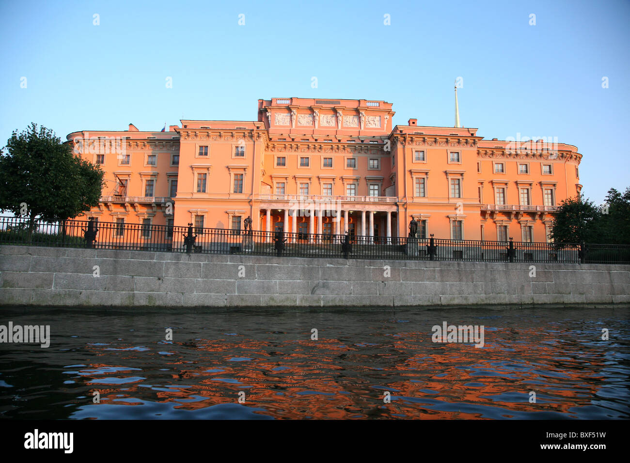 Mikhailovsky Castle, Saint Petersburg, Russia Stock Photo - Alamy